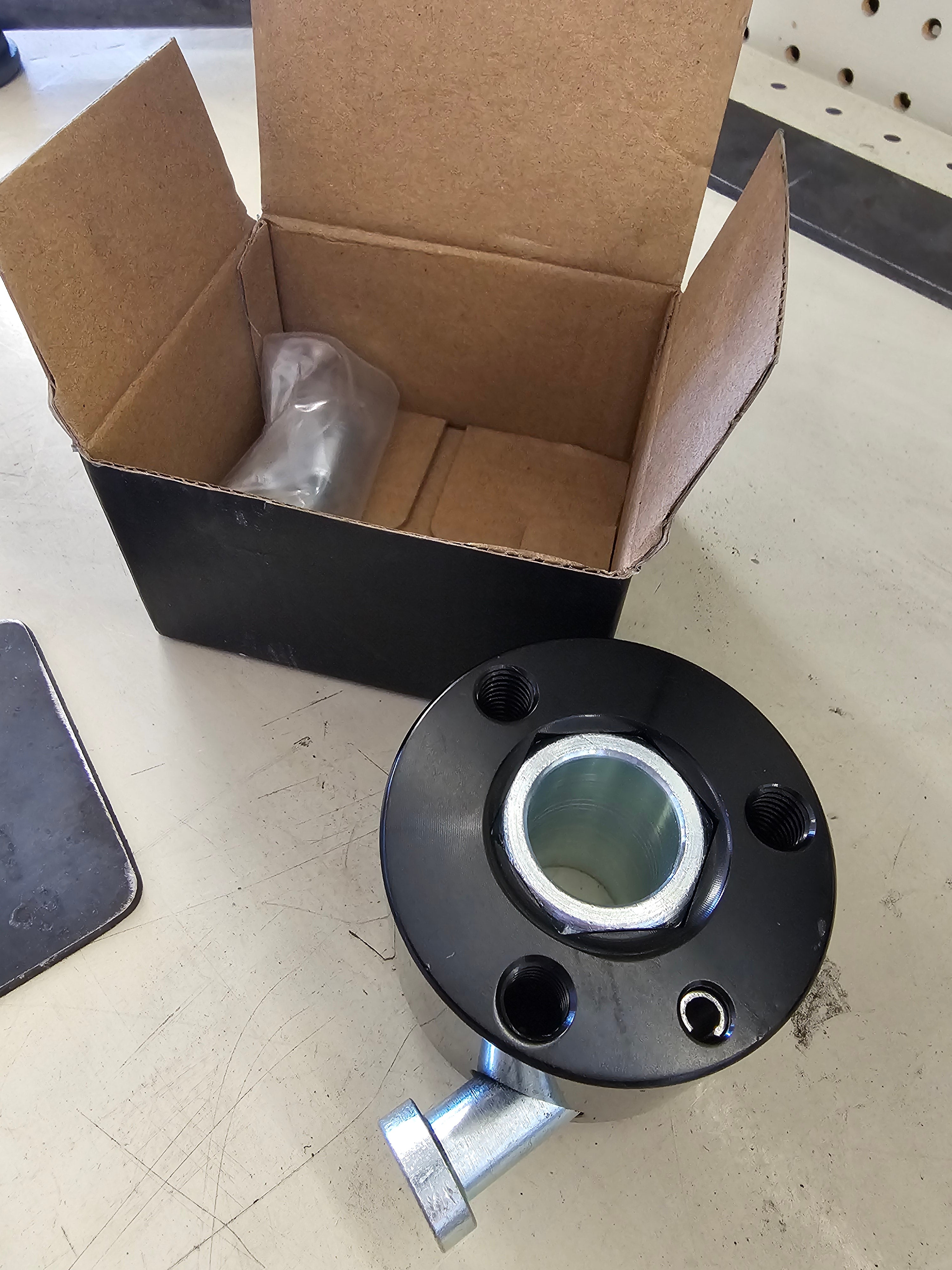 Quick Release Steering Hub | DD FABRICATION AND MOBILE WELDING, LLC.