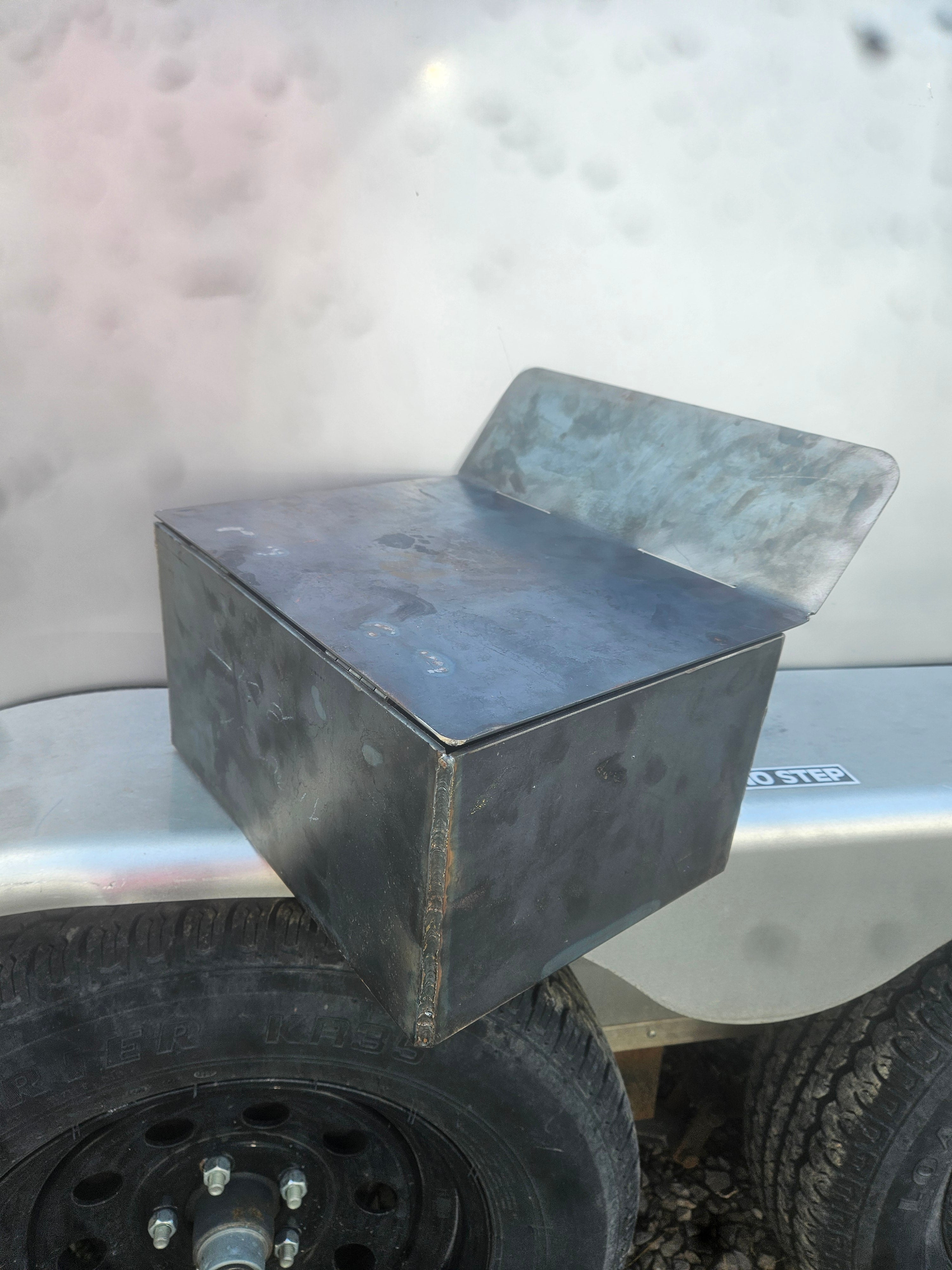 DD FABRICATION AND MOBILE WELDING, LLC.