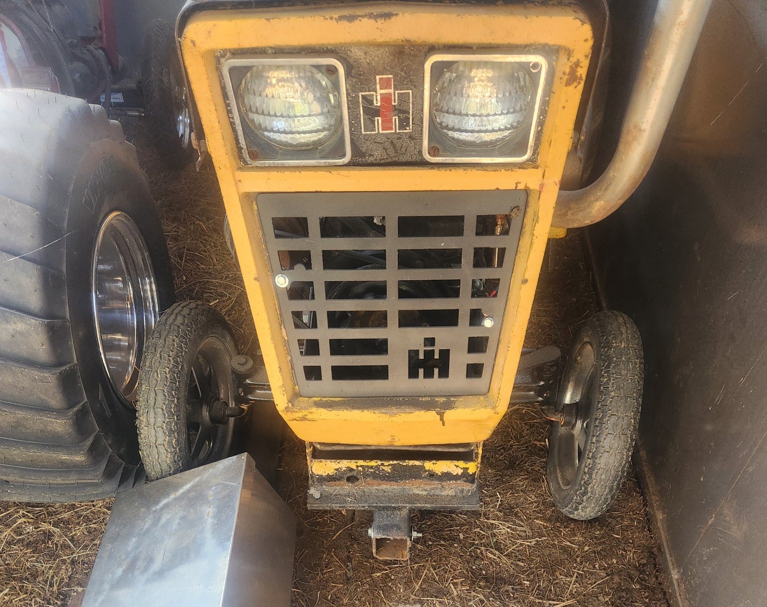 Narrow Frame Grille insert | DD FABRICATION AND MOBILE WELDING, LLC.